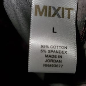 Deltona wolf | Tops | Deltona Wolf Tshirt | Poshmark